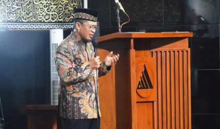 Pondok Pesantren Daarut Tauhiid - Dzikir, Fikir, Ikhtiar