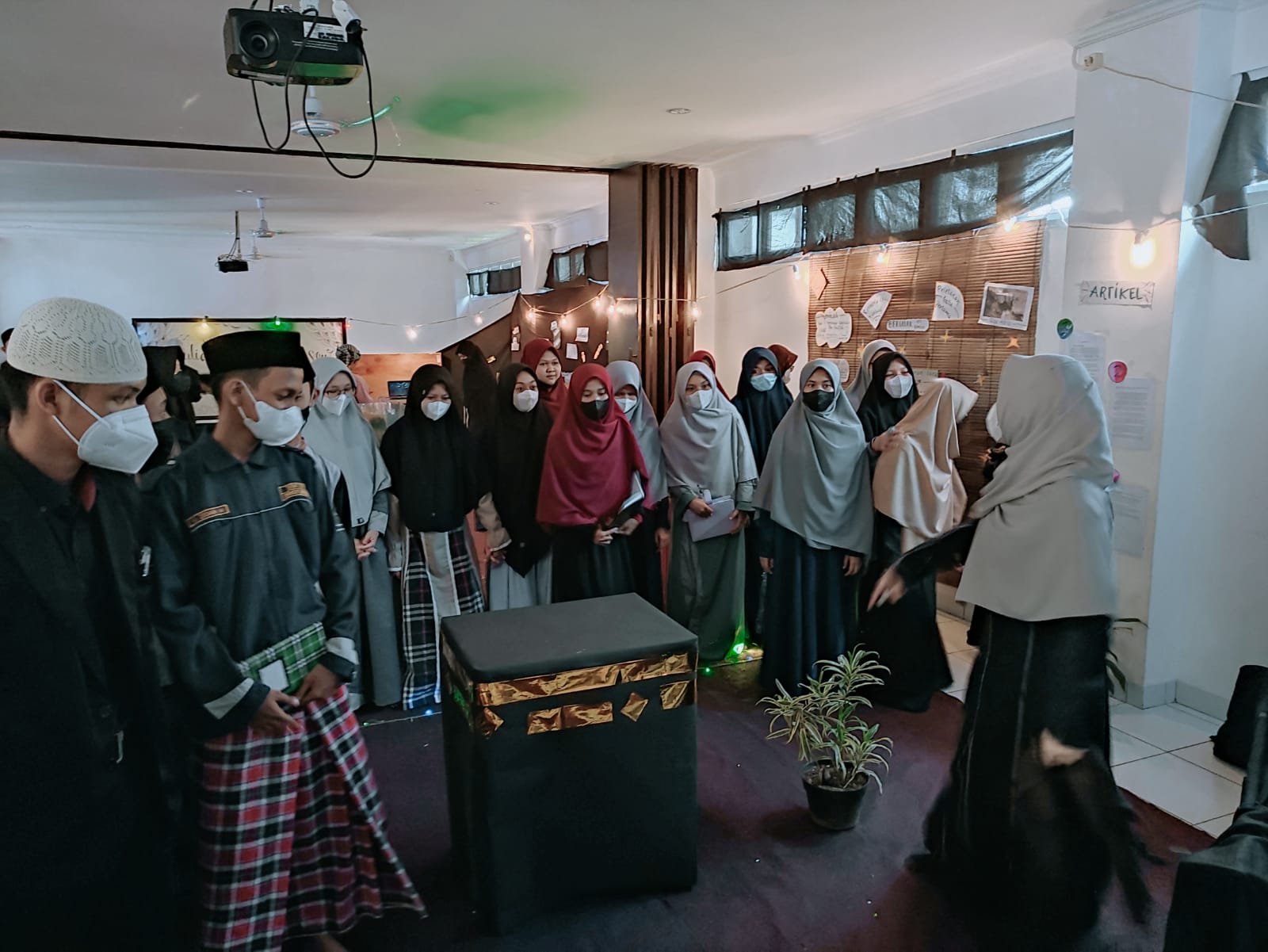 Peringati Maulid Nabi Muhammad, Siswa Adzkia Buat Replika Museum Rasul ... Peringati Maulid Nabi Muhammad, Siswa Adzkia Buat Replika Museum Rasul ...
