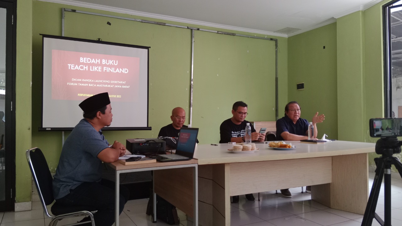 Pondok Pesantren Daarut Tauhiid - Dzikir, Fikir, Ikhtiar