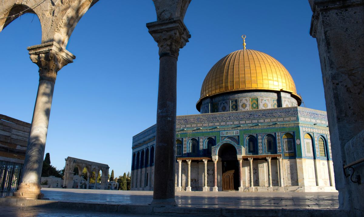 Isra Miraj, Kisah Fenomenal dalam Sejarah Islam - Pondok Pesantren ...