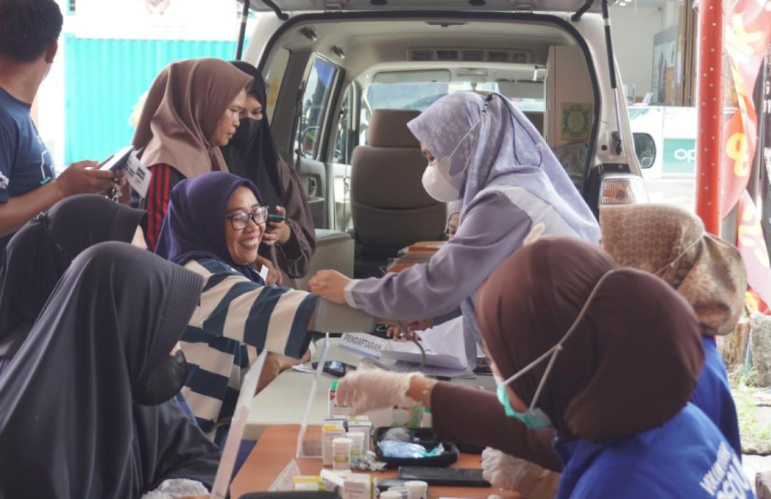 DT Peduli Sulsel dan Hisana Sediakan Layanan Kesehatan Gratis untuk ...